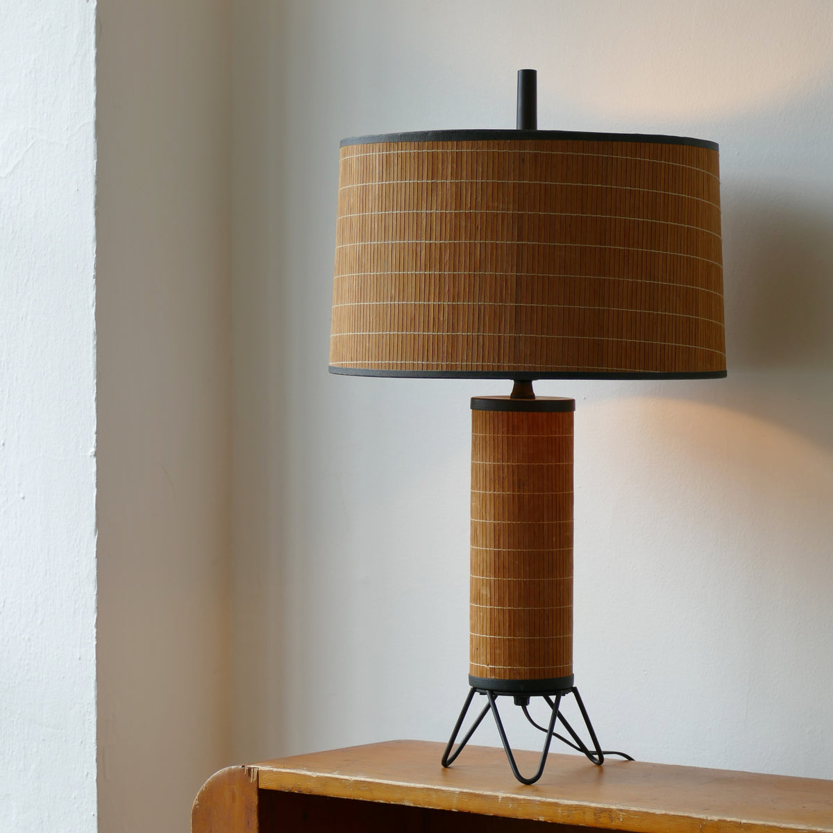 Mid Century Tripod Table Lamp – Shop Wilma