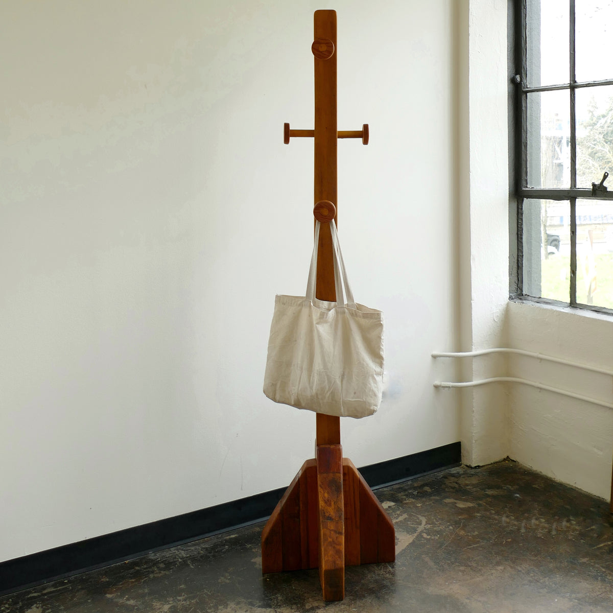 Handmade Vintage Coat Tree – Shop Wilma