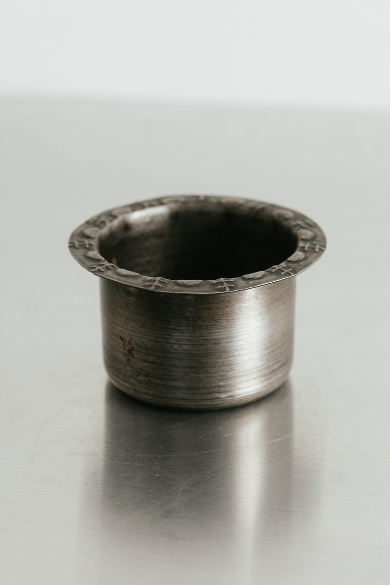 Vintage Metal Vessel – Shop Wilma